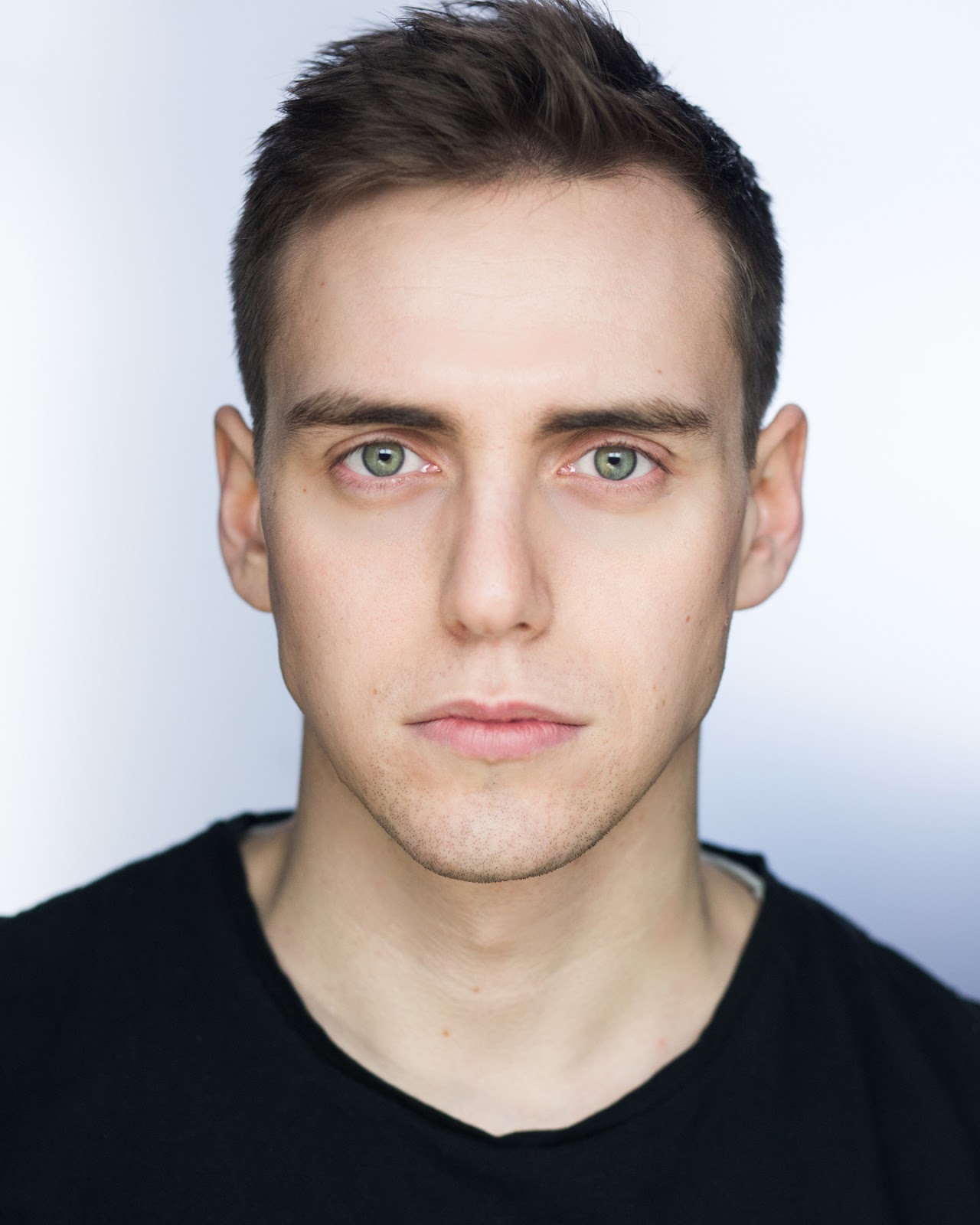 Jamie Muscato joins West End cast of BEND IT LIKE BECKHAM THE MUSICAL ...