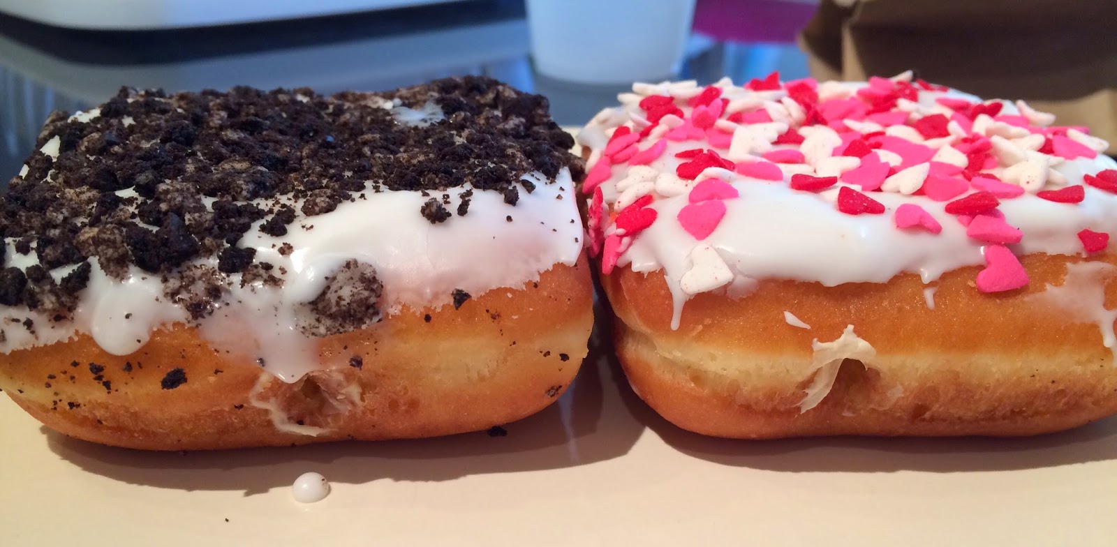 Raspberry Cheesecake Square From Dunkin' Donuts / ダンキンドーナツのラズベリー チーズケーキ ...