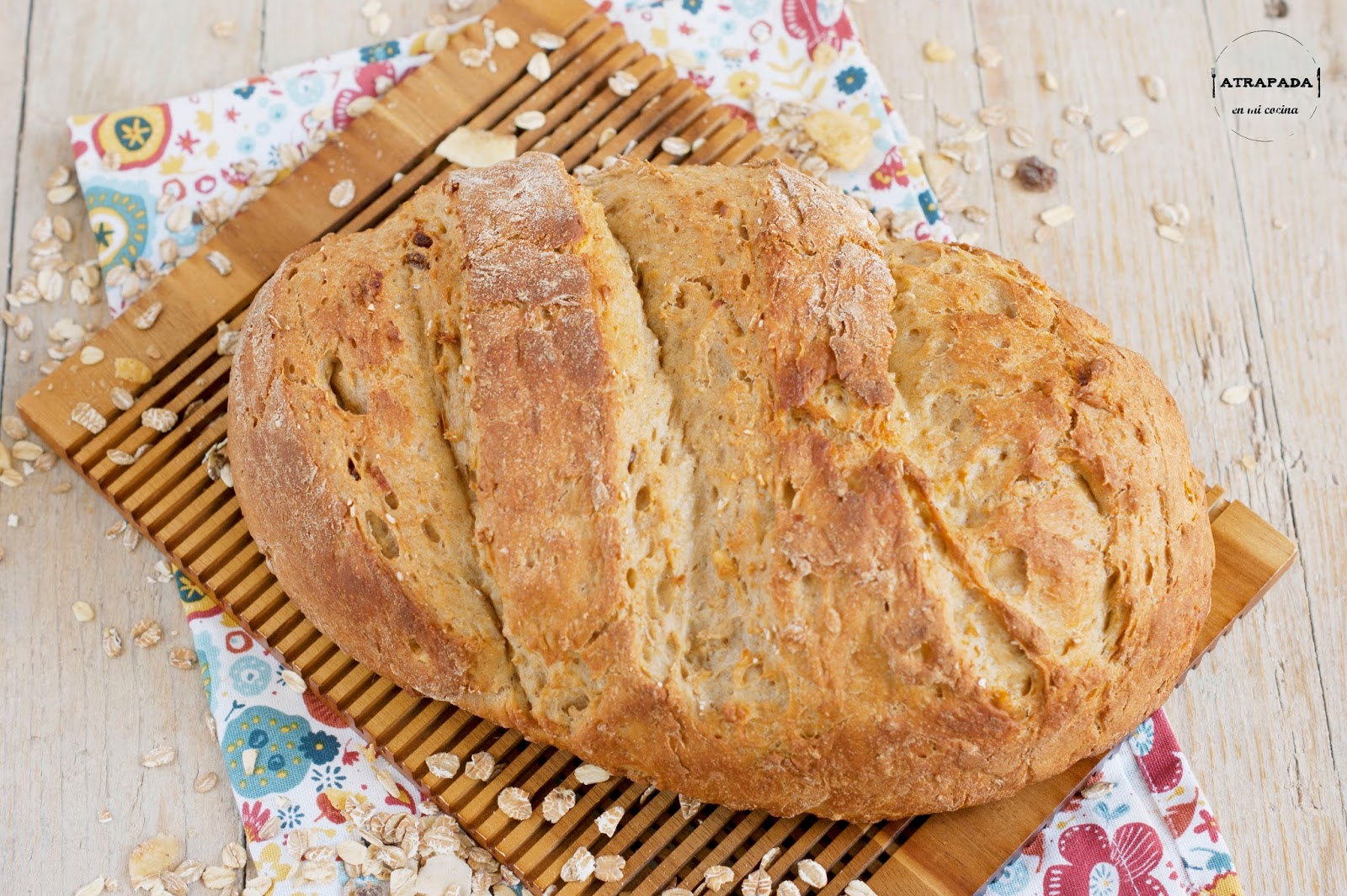 PAN ALEMÁN DE CERVEZA Y MUESLI (#wbd2014)) - Atrapada en mi cocina