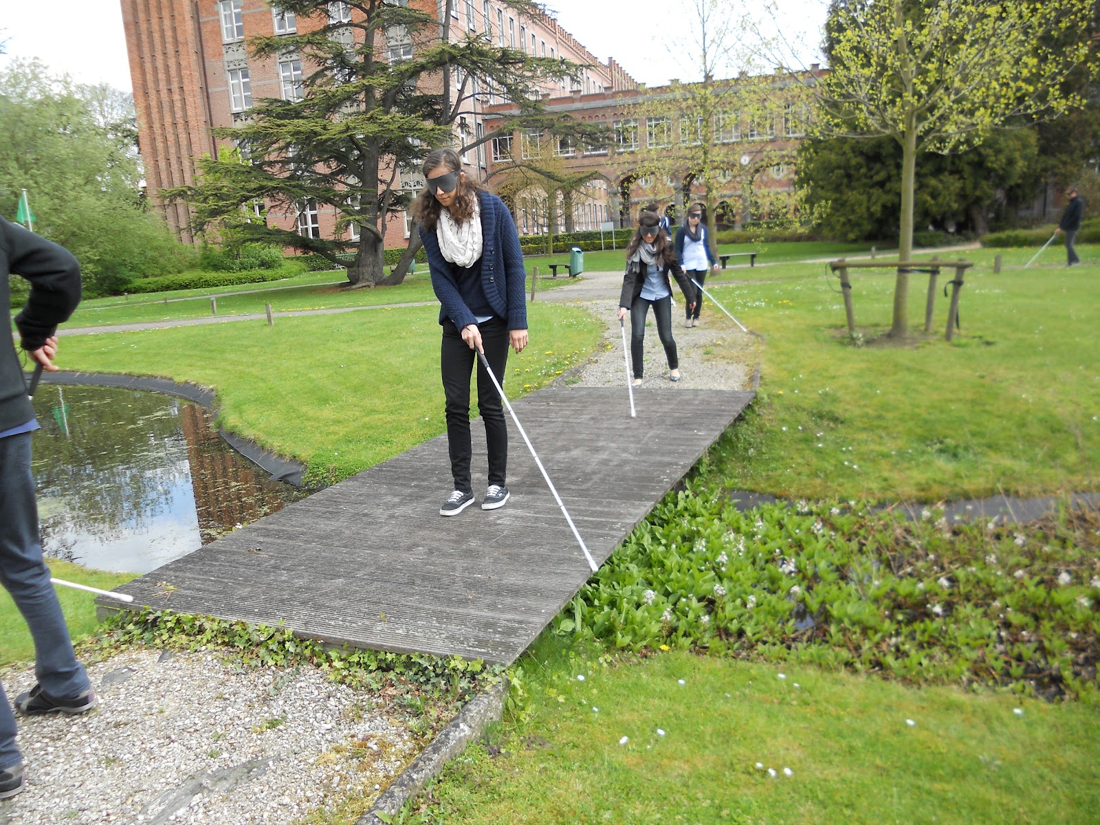 WO-blog: hoe voelt het om blind te zijn? Hoe kan ik kinderen dit laten ...