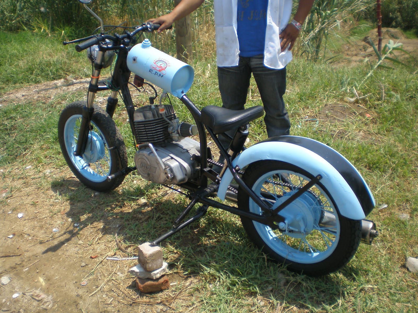 islo-pitbullgarage: ISLO BOBBER 175cc