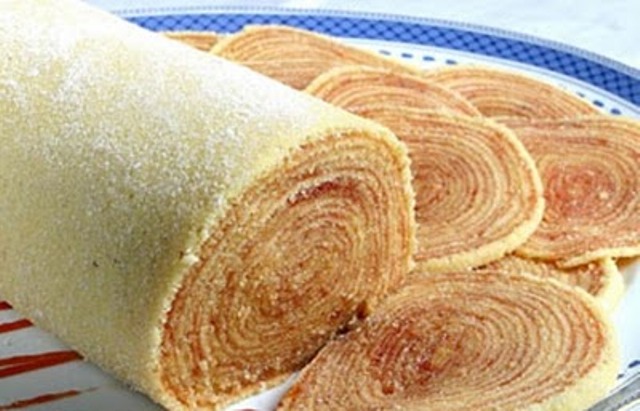 VENTO NORDESTE: BOLO DE ROLO - UM DELICIOSO ROLO DE BOLO!