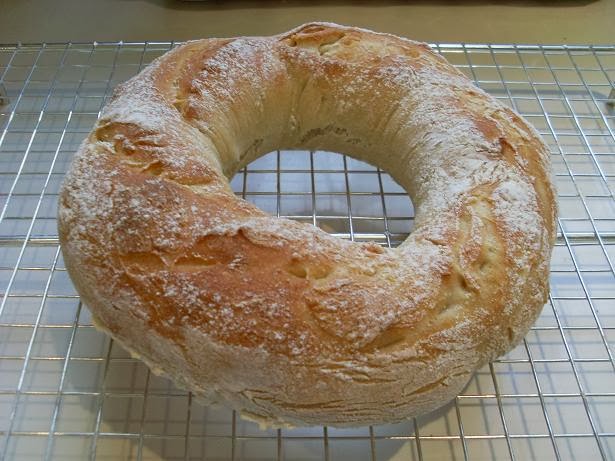 Azul Purpura: Rosca de pan - La Cocinera