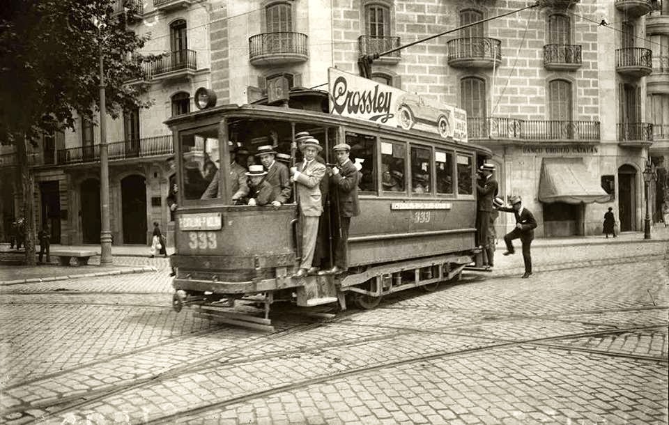 Today in 1926, Catalan architect Antoni Gaudí died : r/europe