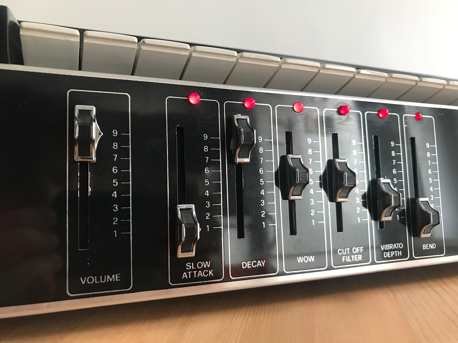 MATRIXSYNTH: Elka Solist 505 / 70s Analog Synthesizer / Soloist SN 2390