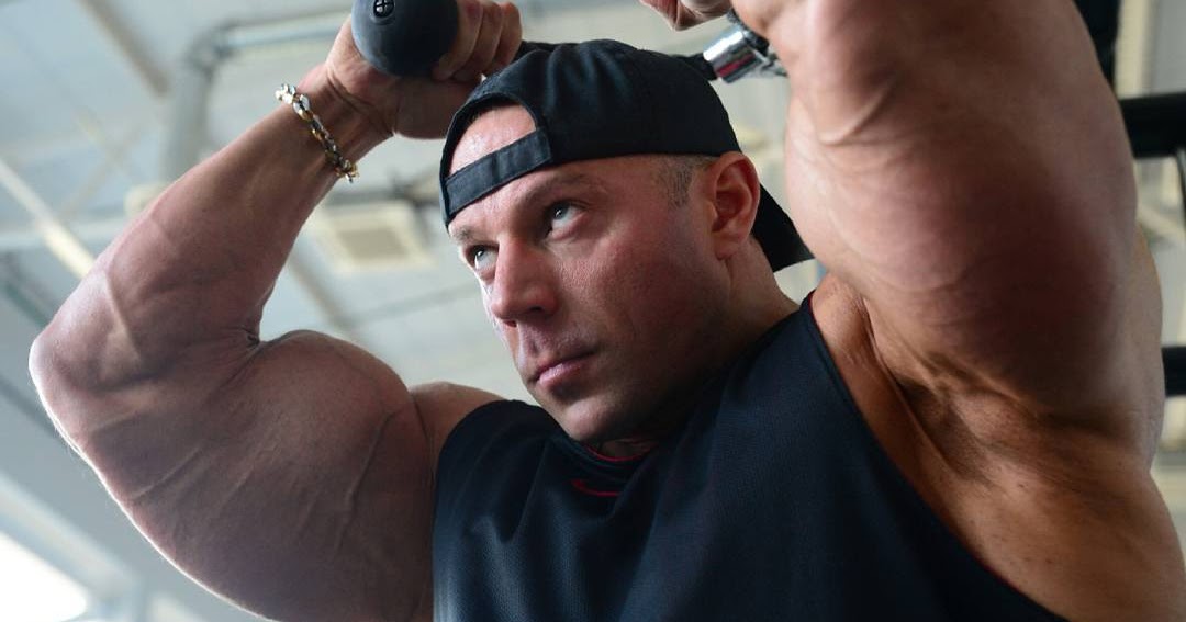 Muscle Lover: Belarusian IFBB Pro bodybuilder Alexey Shabunya