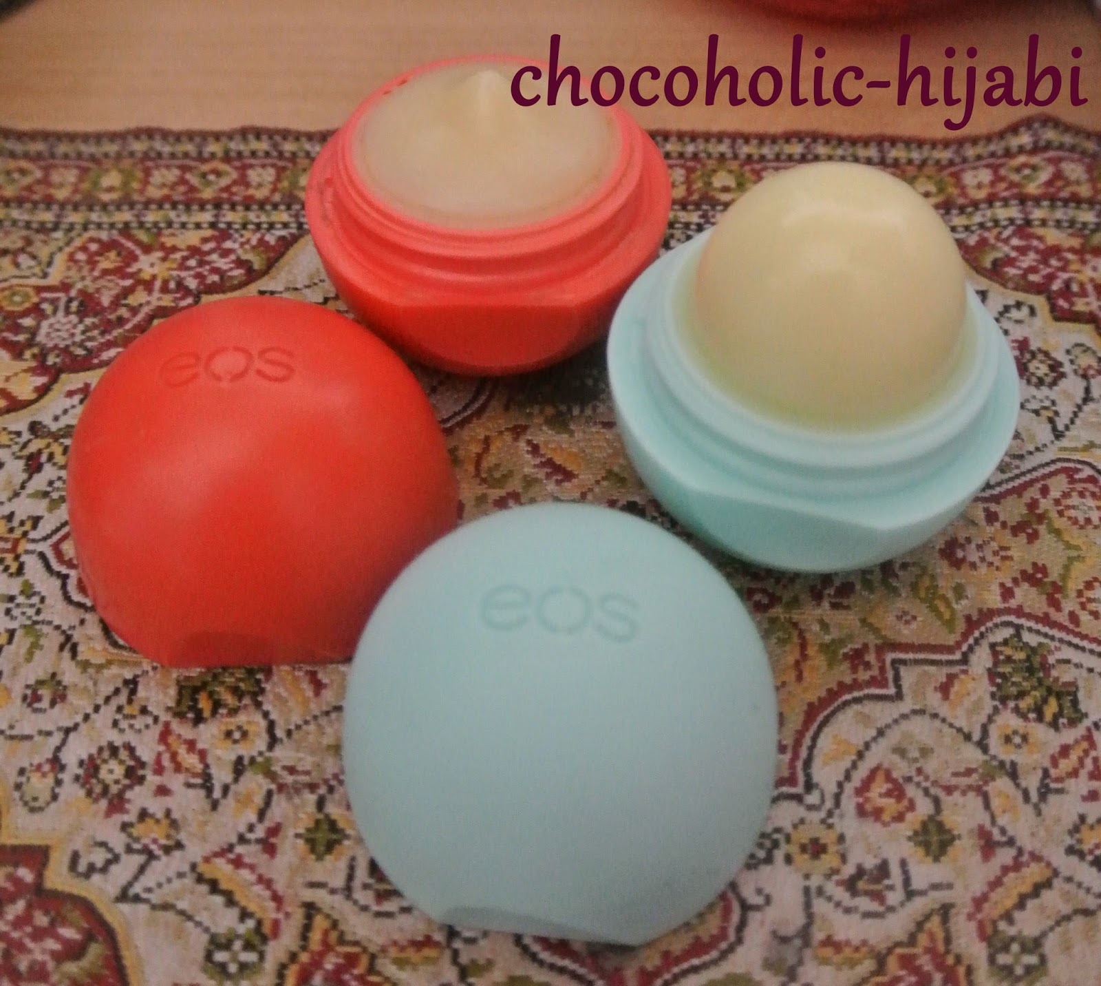 EOS Lip Sphere [review] | Chocoholic Hijabi