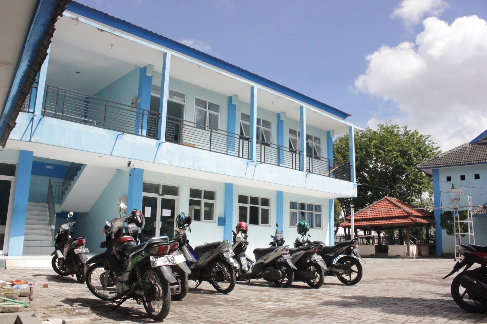 Kampus Poltekkes Kemenkes Surabaya Kampus Poltekkes Kemenkes Surabaya