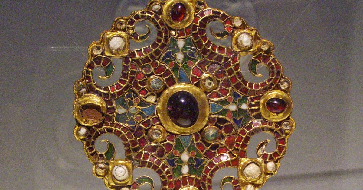 Early medieval jewelry