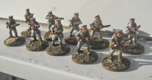 Solo Wargaming in the UK: Owner of a plastic mountain and Chinese 28mm