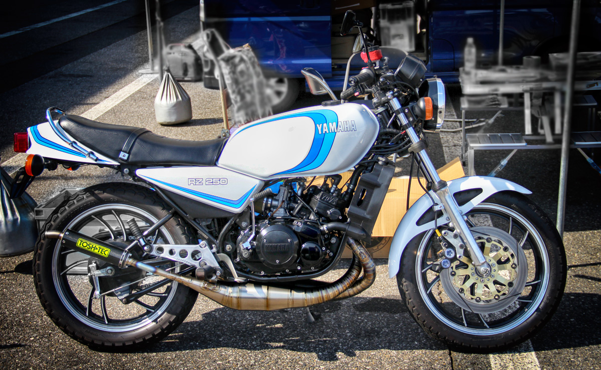ROAD RIDER: YAMAHA RZ250 Custom Bike by TOSH-TEC
