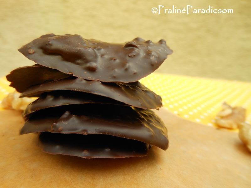 Praliné Paradicsom: Diógrillázsos csoki-chips