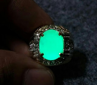 Cara Mengkilapkan Batu Fosfor dengan Koran | SEJARAH DUNIA WAYANG