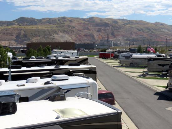 Two Utah Gypsies - RVing National Sites in the US: Pony Express RV Resort