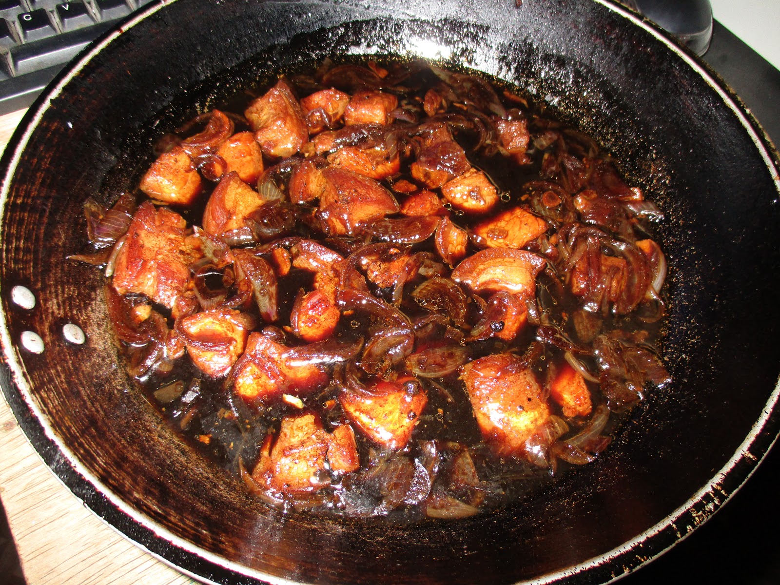 Filipino Food: "Adobong Baboy"