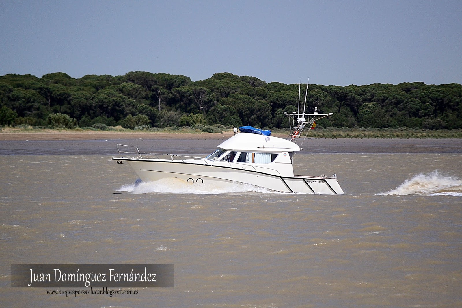 BUQUES MERCANTES A SU PASO POR SANLUCAR DE BARRAMEDA: ESCANDALLO A-92