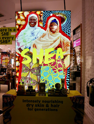 RetailStoreWindows.com: Body Shop, London