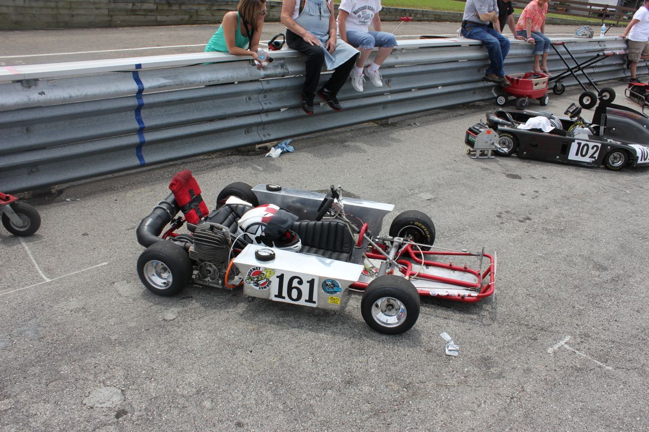 Red Devil Kart Restoration: Vintage karts at Mid-Ohio