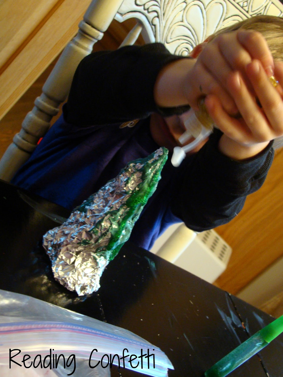 Tin Foil Christmas Tree Sculptures ~ Reading Confetti