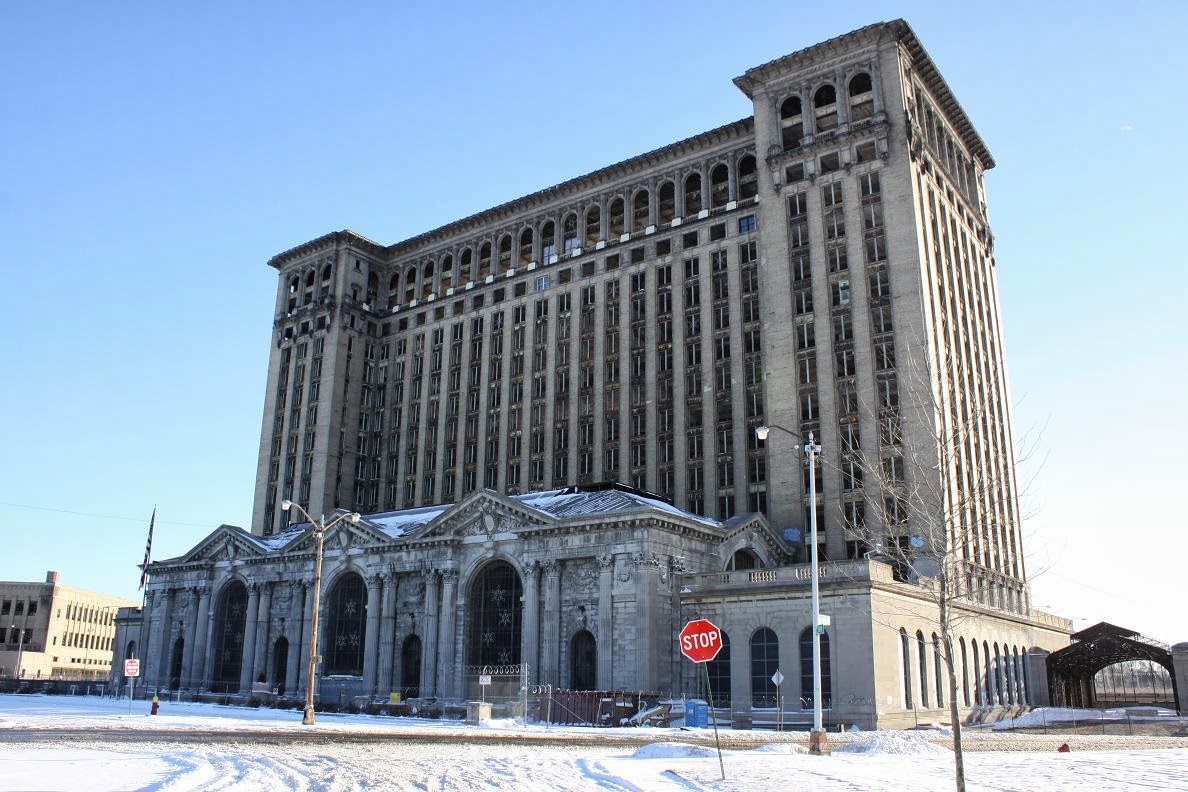 Michigan Exposures: The Michigan Central Train Station