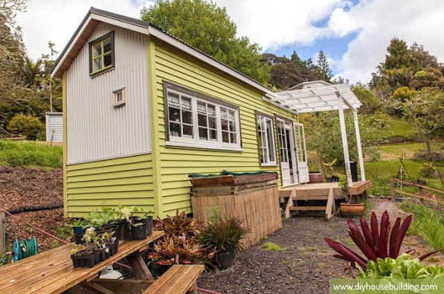 TINY HOUSE TOWN: Lucy: a 186 sq ft New Zealand Tiny House