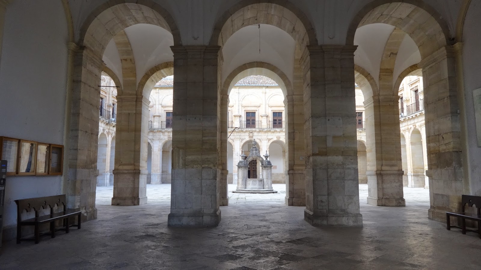 Cómo es la Visita turística al Monasterio de Uclés - Conmimochilacuestas