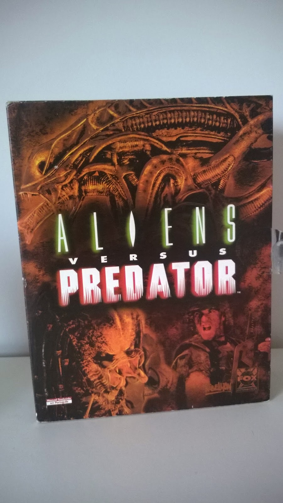 The Big Box PC Game Collector: Aliens versus Predator