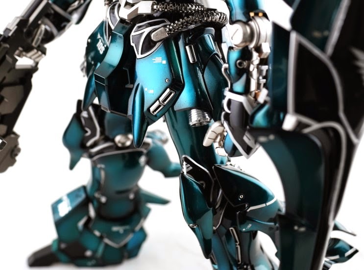 Custom Build: MG 1/100 MSN-06S Sinanju "Emerald Blue"