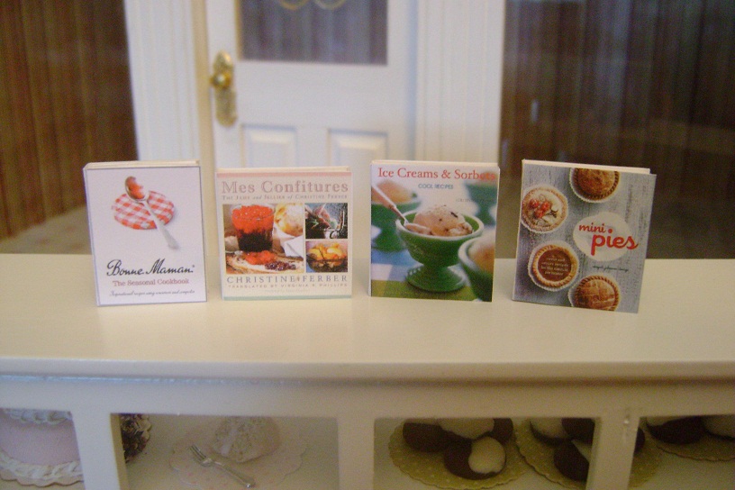 Baking In Miniature: Pretty Baking Dish, Recipe Cards & more