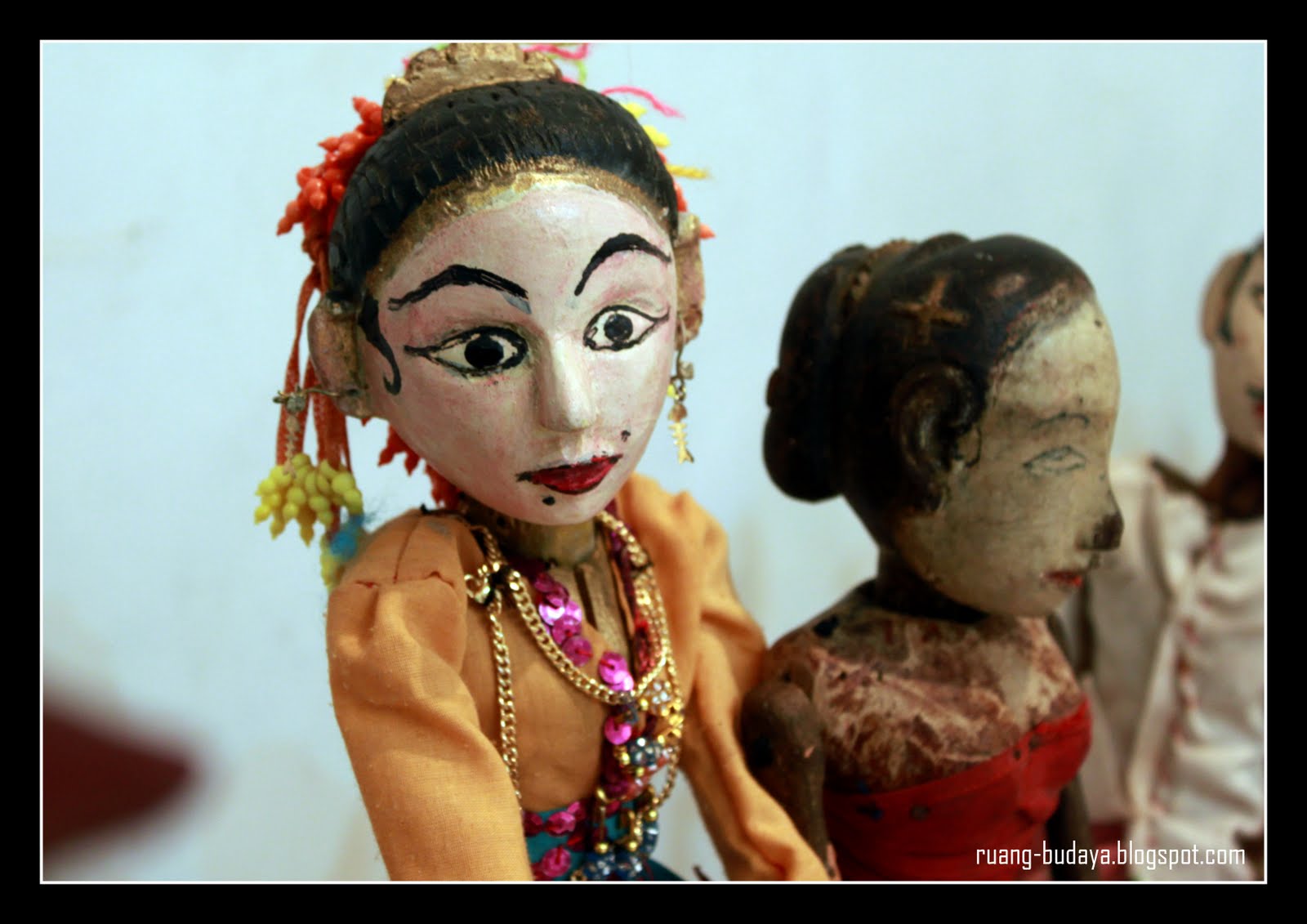 culture + visual + archives: Wayang Menak