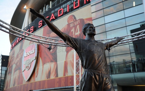 Arsenal Footbal Club Unveils Statues of Three Legends, Herbert Chapman ...
