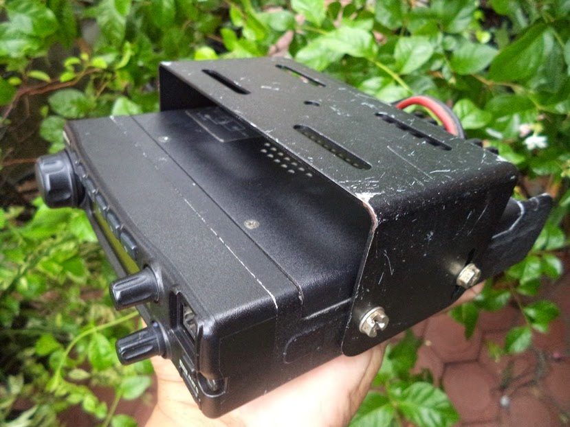 MEDAN RADIO: Icom IC-2200H