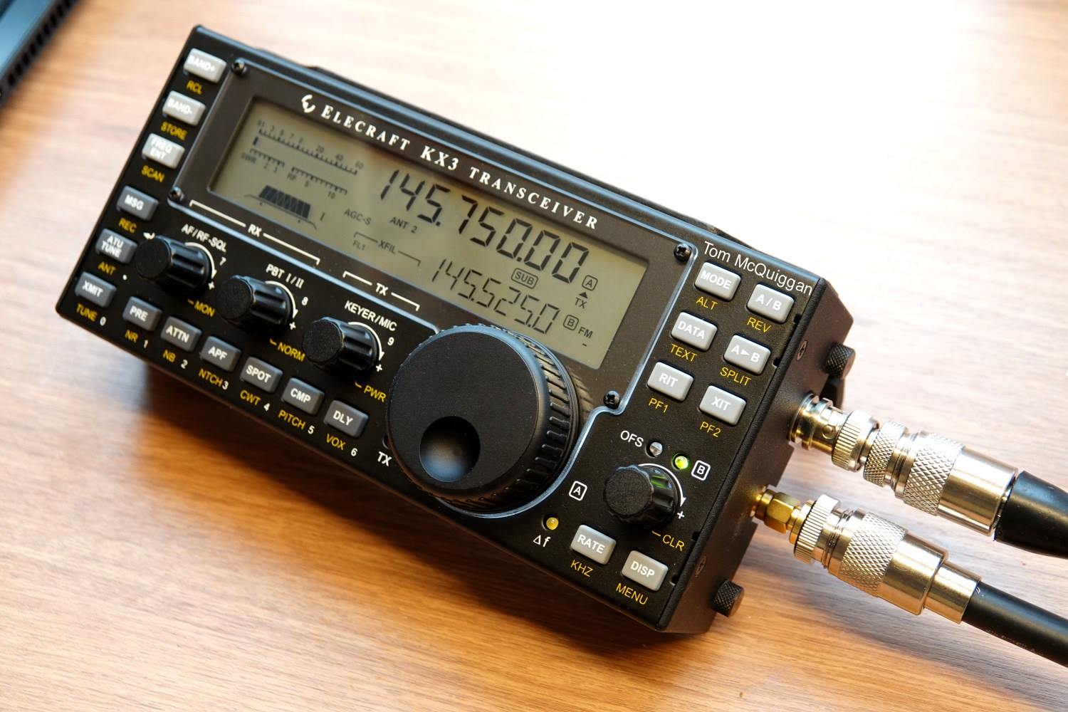 M7MCQ HAM RADIO BLOG: >>> KX3 SHACK STAND