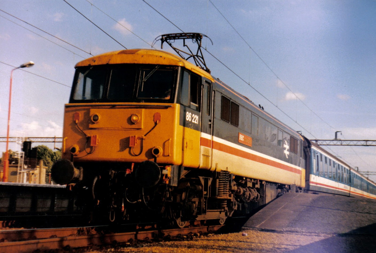 'Along These Tracks' Train Photos Site : BR Loco Class 86221 Named 'BBC ...