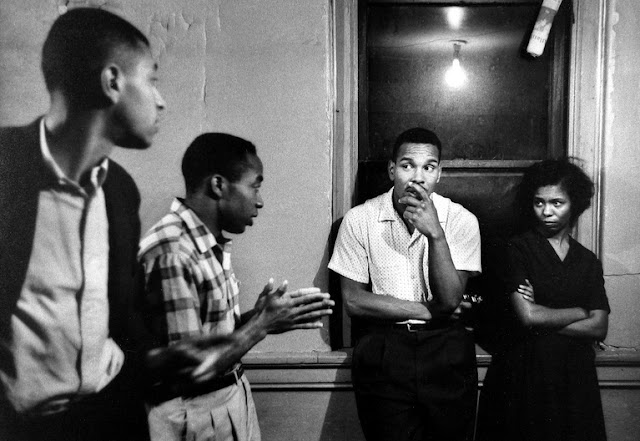 Incredible Behind the Scenes Photos of Civil Rights Activists Training ...