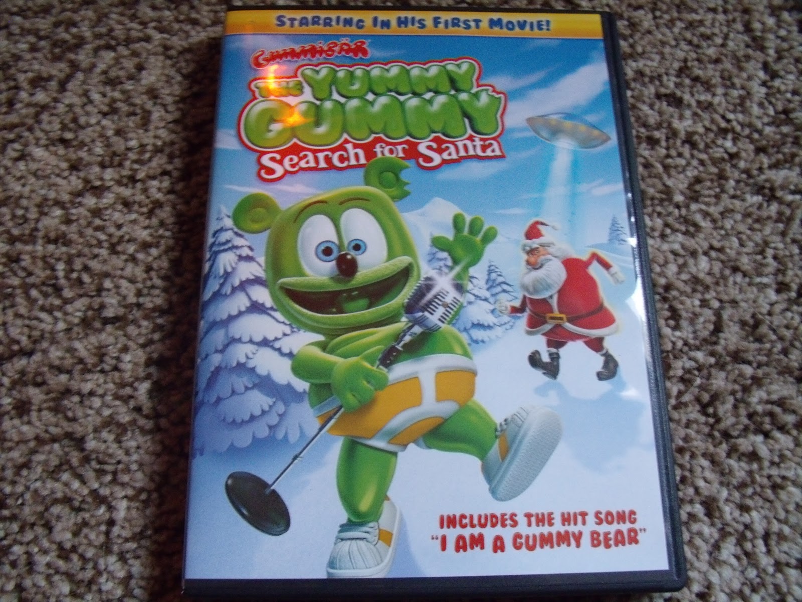 A Lucky Ladybug: Gummibär: The Yummy Gummy Search For Santa Lionsgate ...