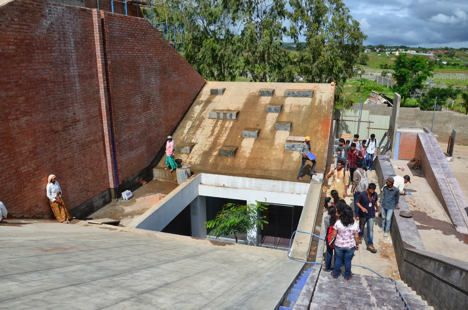 PVP College of Architecture, Pune.: Site Visit : AD III - Bricks School ...