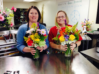 flower classroom: Class back by student requests.....Basic Floral Design~1