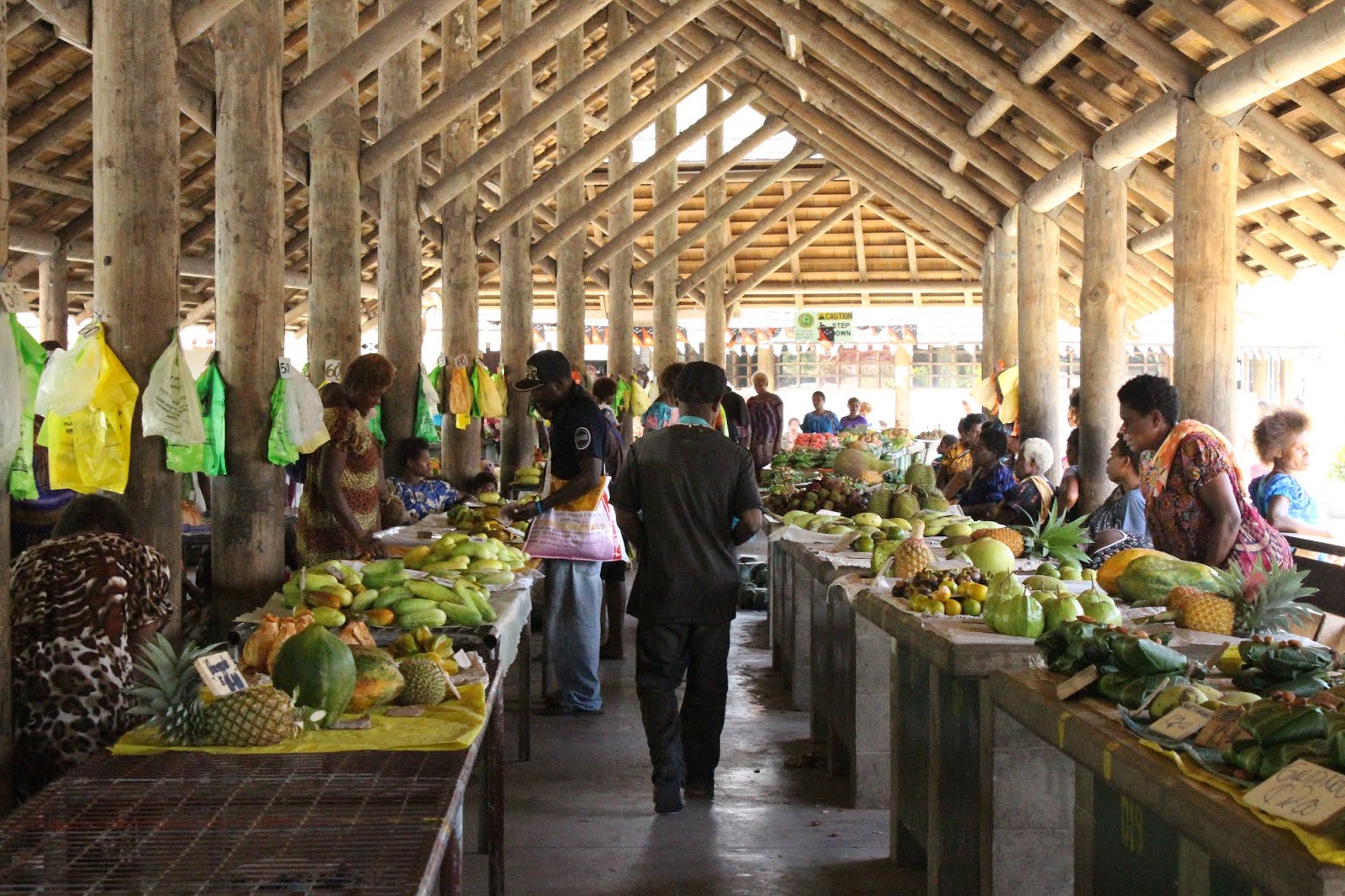 Papua New Guinea on a Budget: A guide to Kokopo Market - Vikingess Voyages