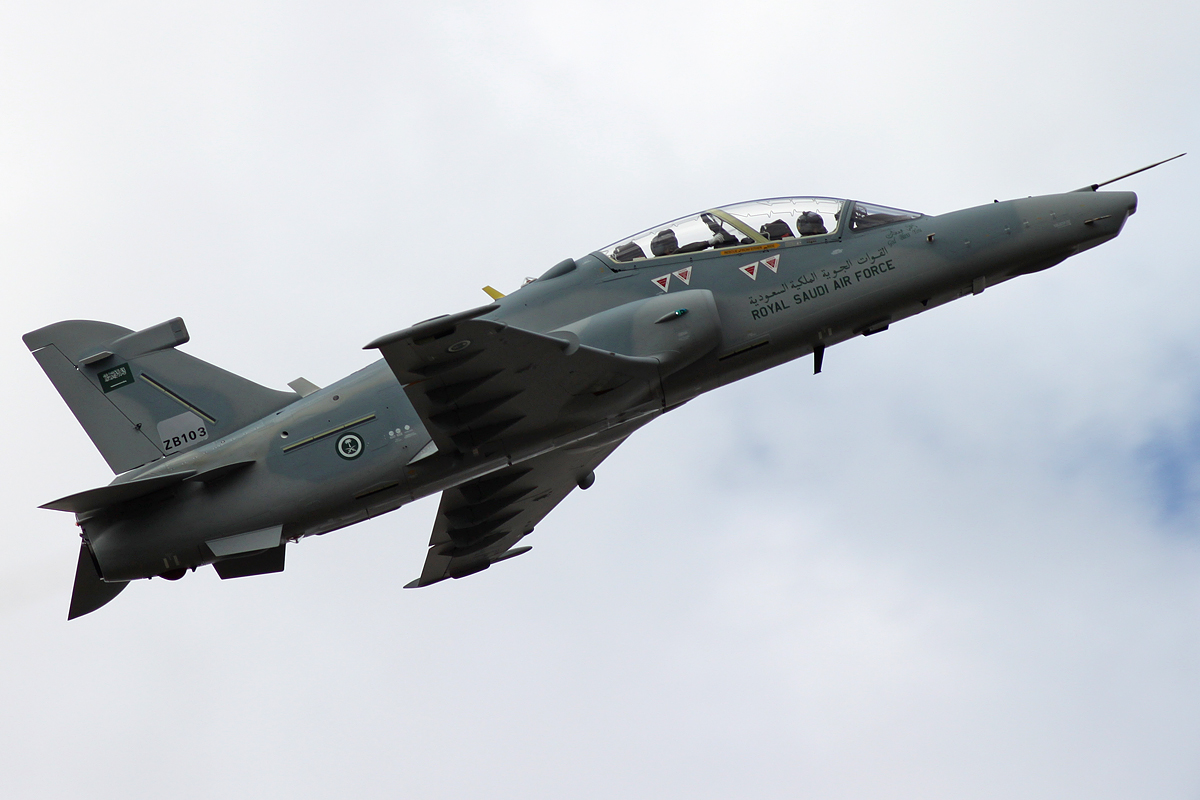Robert Noël's Photos: Saudi Air Force Hawk seen departing Warton ...