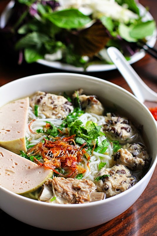 BÚN MỌC | TASTE AT HOME COOKING