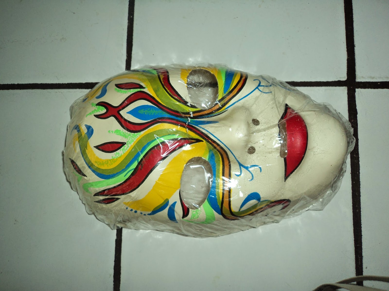 Manualidades.carly: Mascaras hechas con periódico y un poco de pintura ...