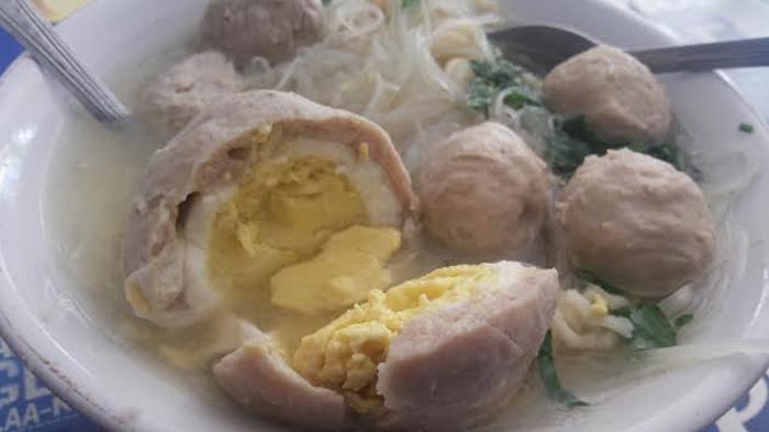 RobiT3a: 10 Bakso unik yang cuma ada di Indonesia
