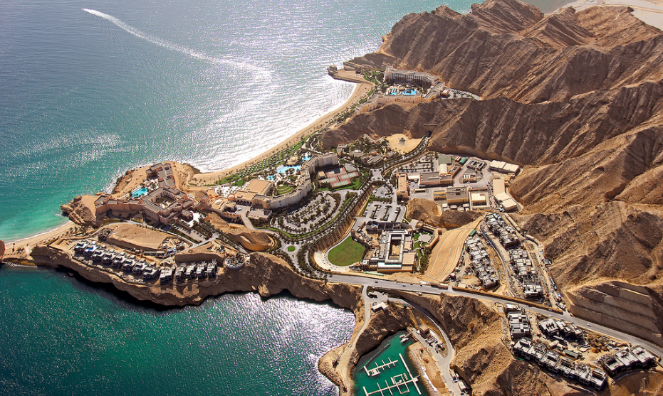 Oman Coast: Notes on Hotels in Muscat