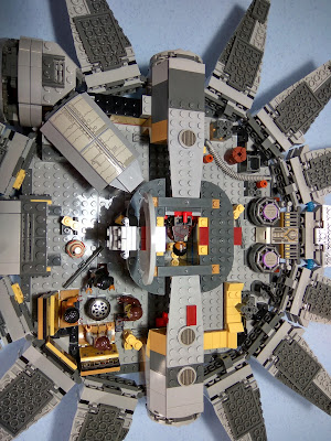 .: Monkeys Can Game :.: LELE 79211 STAR WART MILLENNIUM FALCON Review