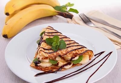 KuzhinaIme.al: Krepa me banane (Receta e derguar nga Sajmira)