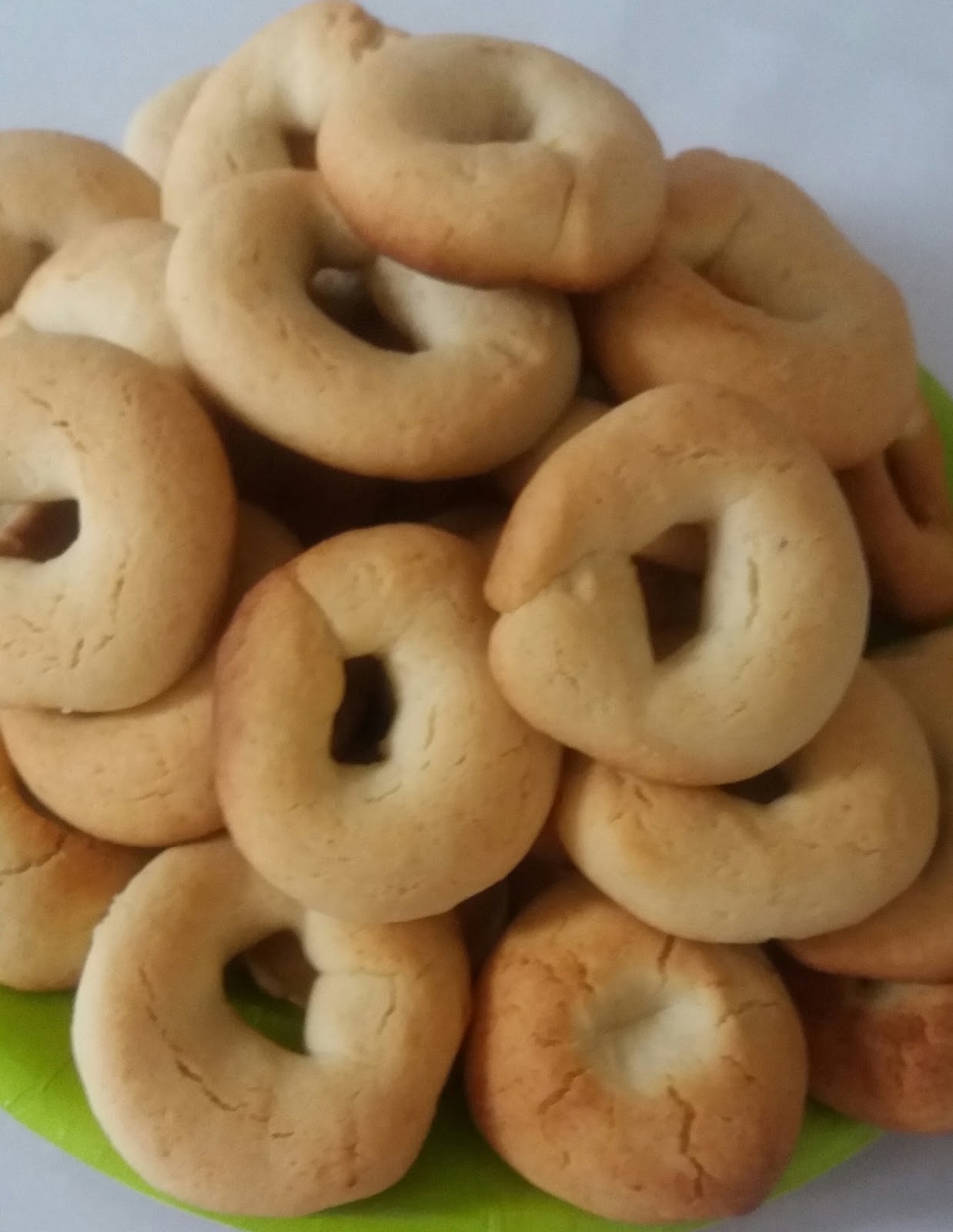 Bruxinha do Lar: Biscoitos simples de limão