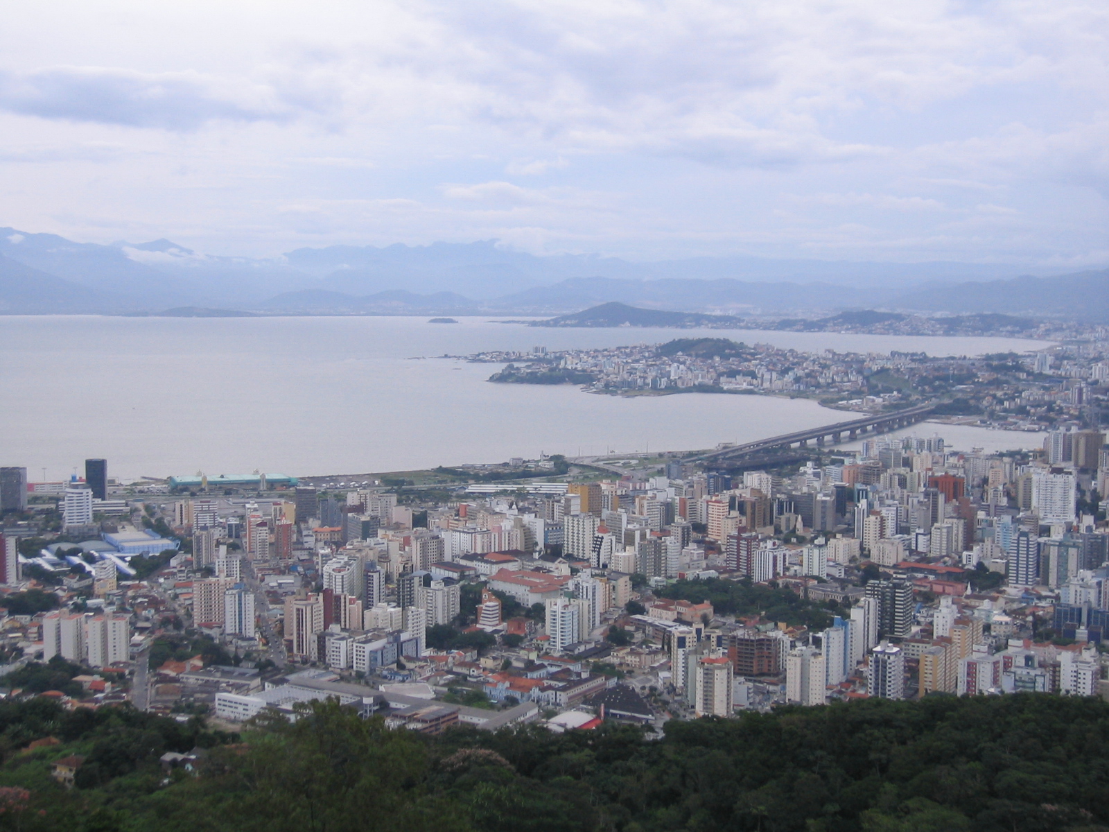 Cataúchos: roteiros de uma vida distante do pago*: Mirante do Morro da Cruz