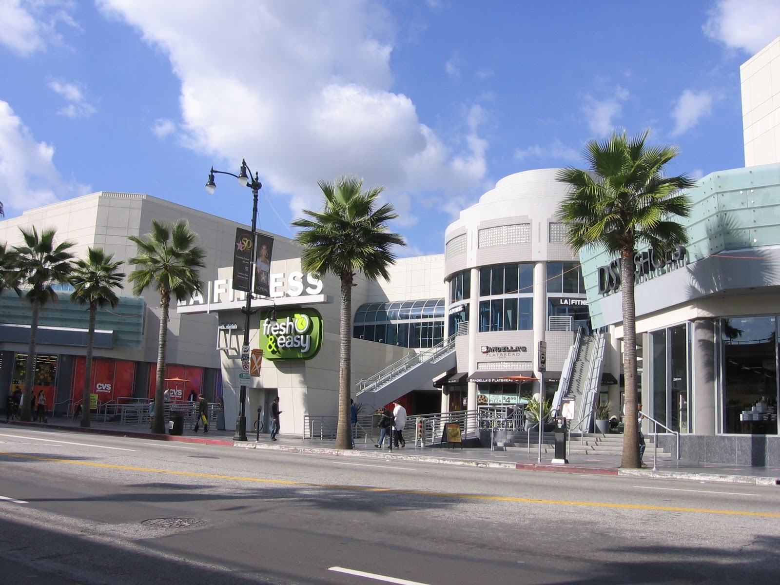 Los Angeles Theatres: General Cinema's Hollywood Galaxy 6 / AMC Galaxy