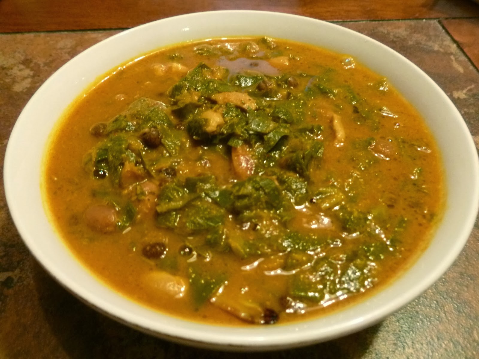 अळूची पातळ भाजी \ Colocasia leaves sabji | She Plans Dinner -Marathi